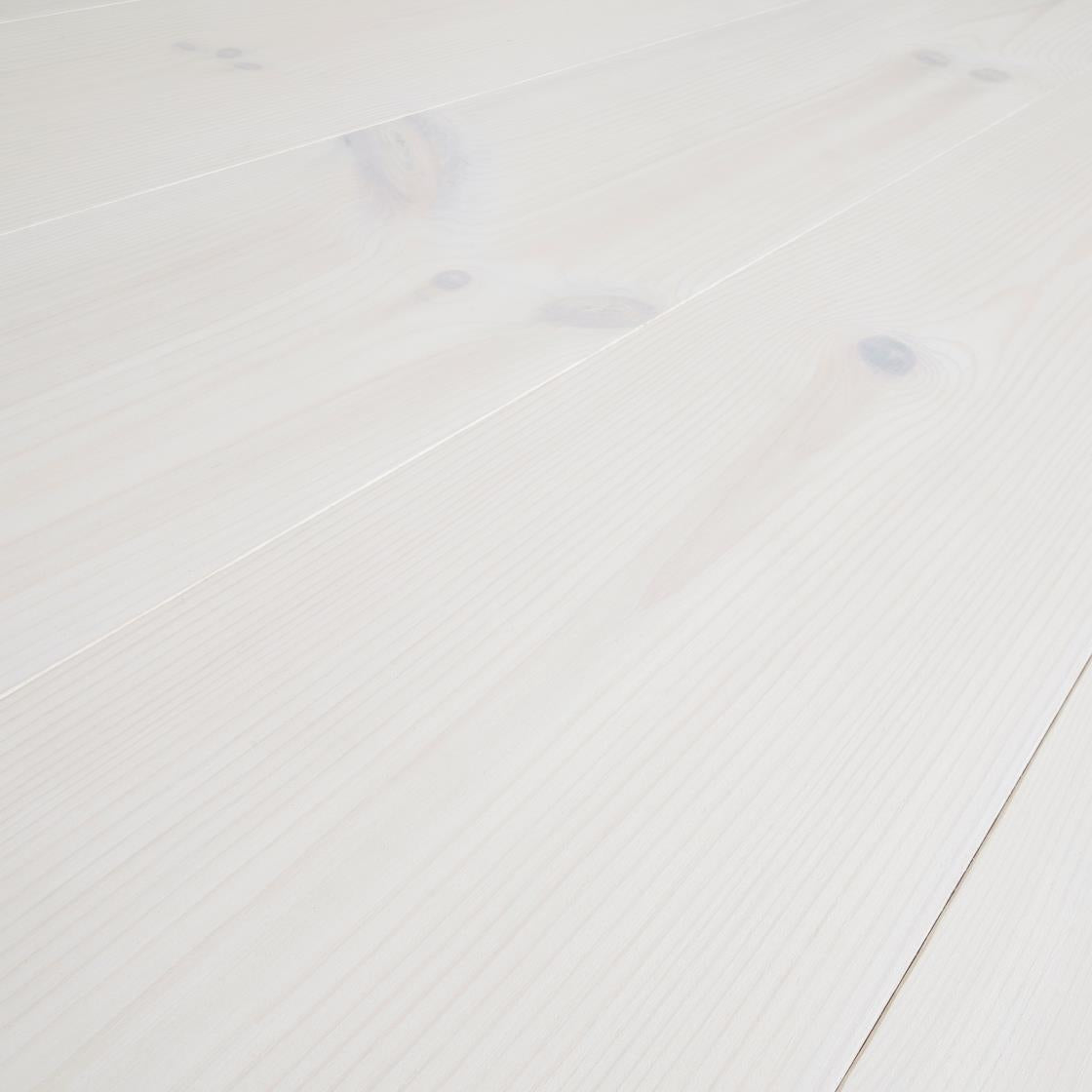 Baseco massivt trägolv 14x135 modern extra vit – Trägolvsbutiken